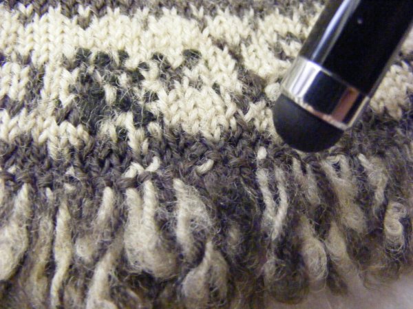 Thrumming – PENELOPE HEMINGWAY